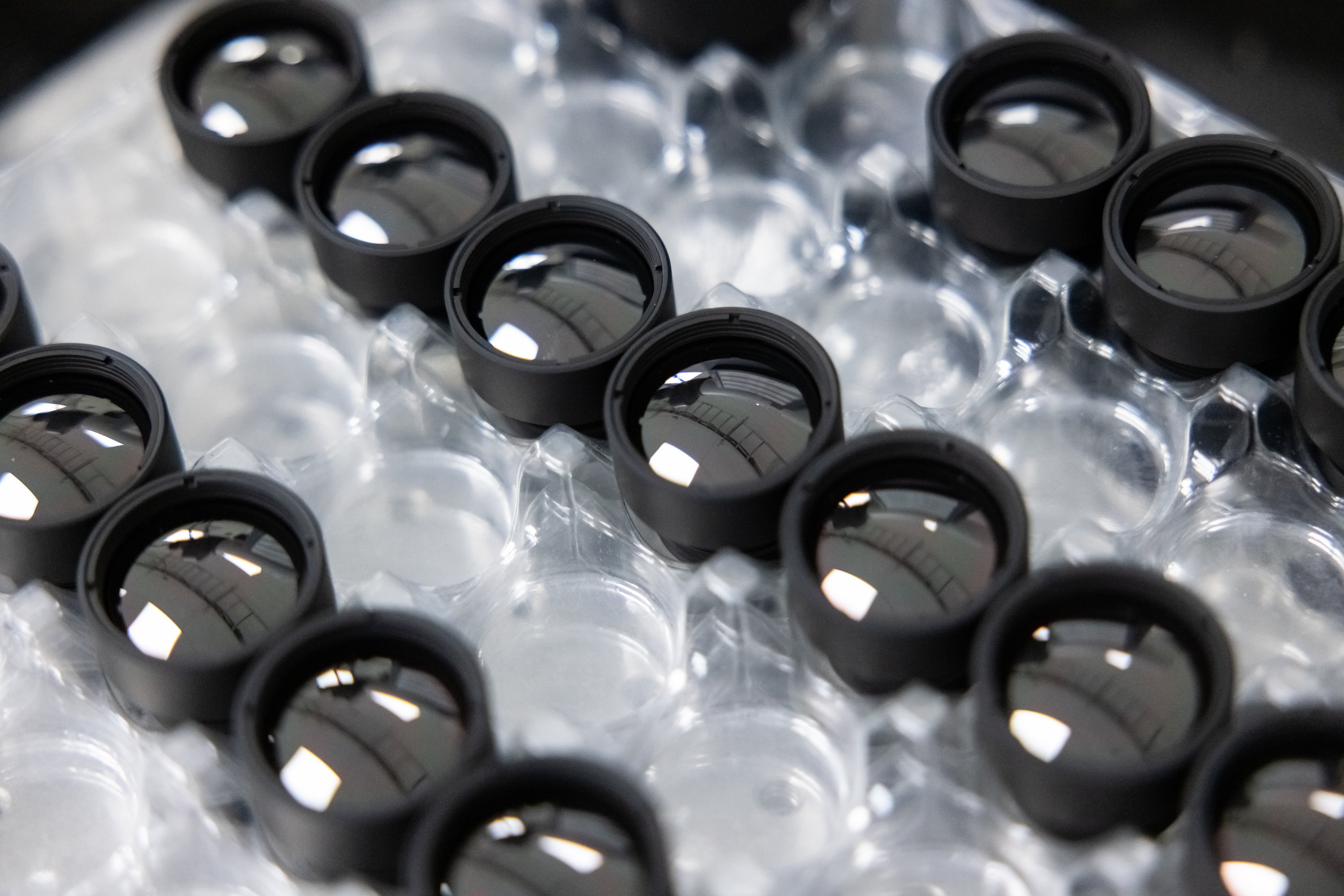 Precision Molded Optics | LightPath Technologies